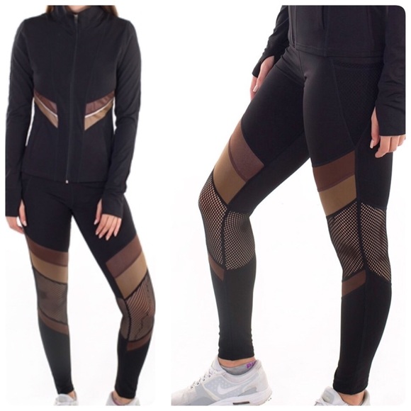 Especial Uno | Pants & Jumpsuits | Sexy 2 Piece Active Wear W Mesh ...